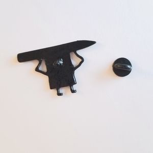 Jewelry | Doodlebob Enamel Pin | Poshmark